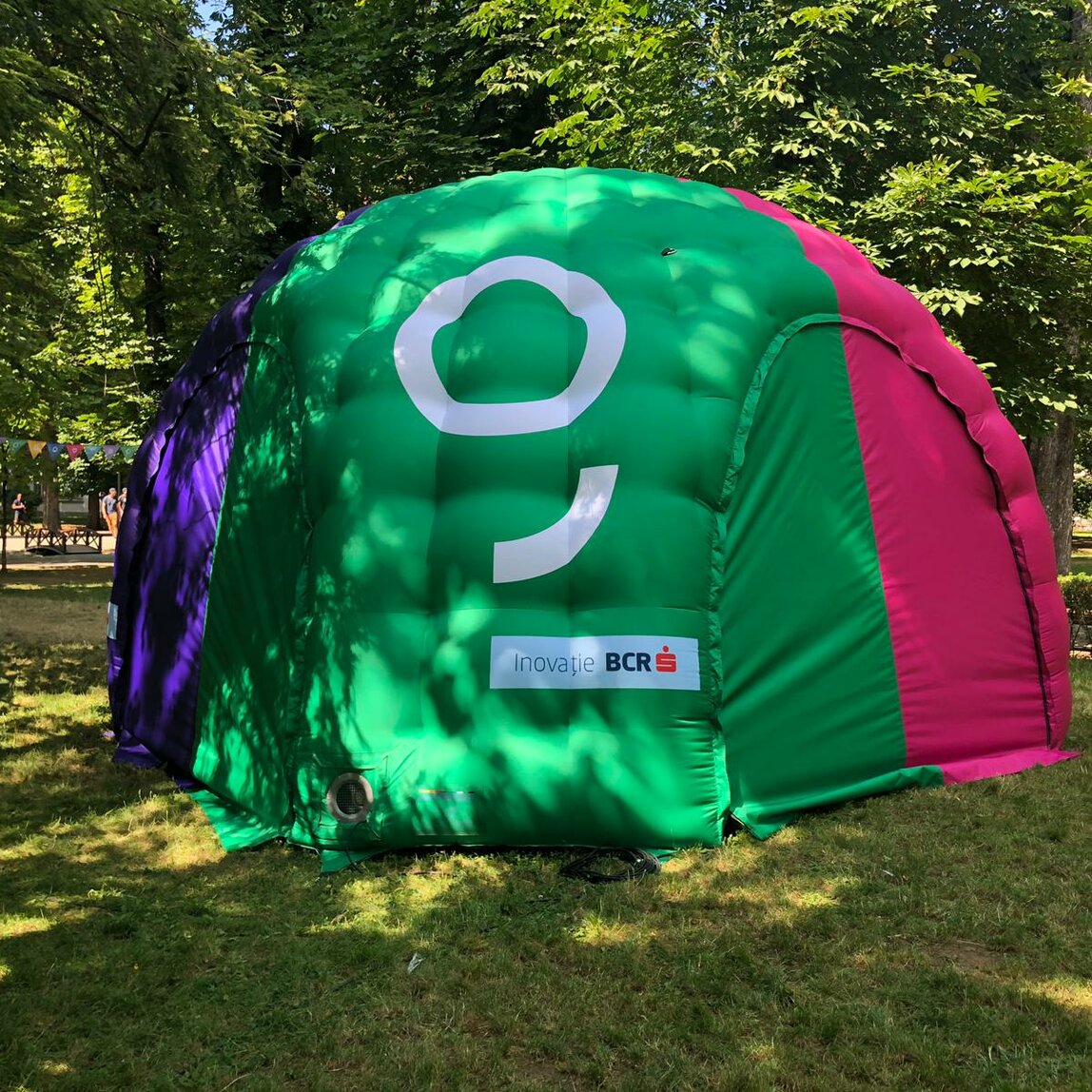 Inflatable Advertising Media & Inflatable Tents - Easy Set-Up | Mastertent®