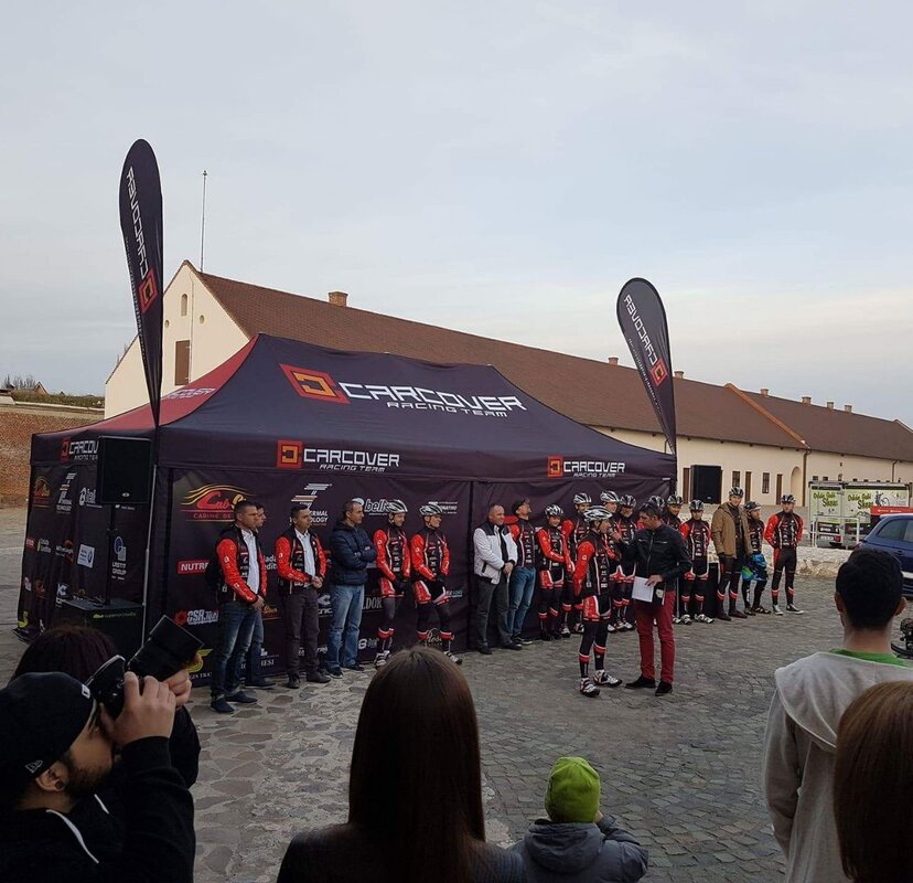 Carpa plegable 8x4 m - 100% impermeable y estable